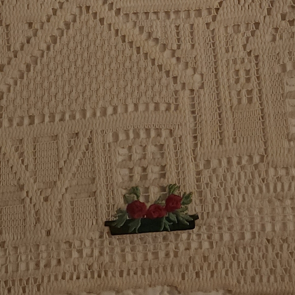 Vintage | Accents | Vintage Heritage Alpine Lace Table Runner | Poshmark